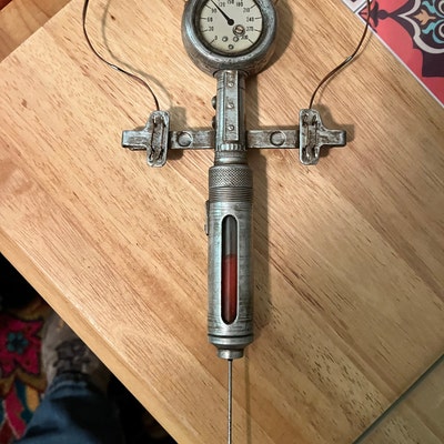 Ray Gun, Marvin the Martian Ray Gun Replica. Prop Blaster Full Size W ...