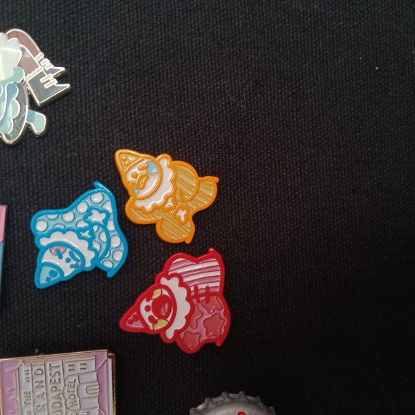 Cute Lil Clown Enamel Pins! - Etsy