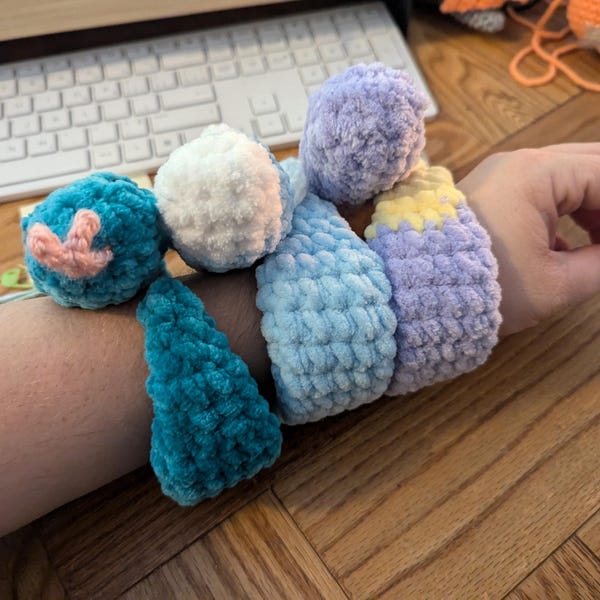 Slap Bracelet Snake Crochet PDF Pattern | Amigurumi Snake | Market Make | Interactive Crochet ...