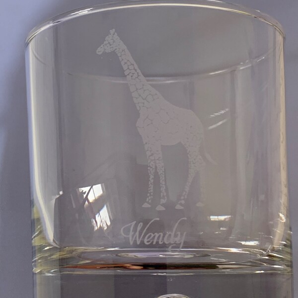 30th Wedding Anniversary Wine Glasses Personalised Set Of 2 Pearl 7037