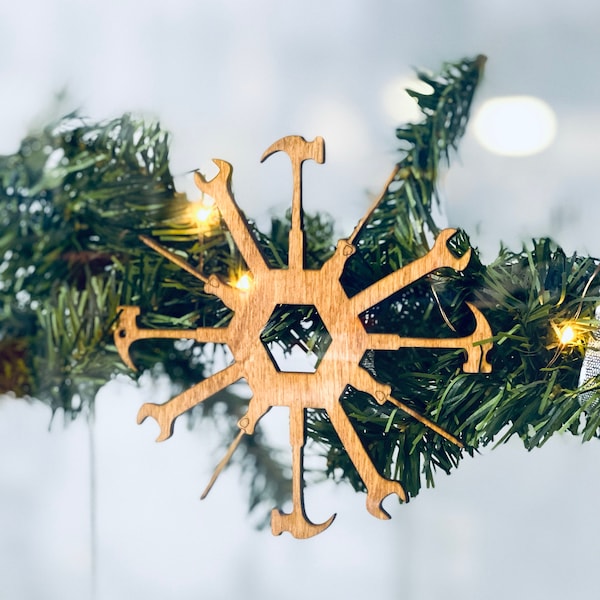 Handyman Tool Wood Christmas Ornament - Etsy