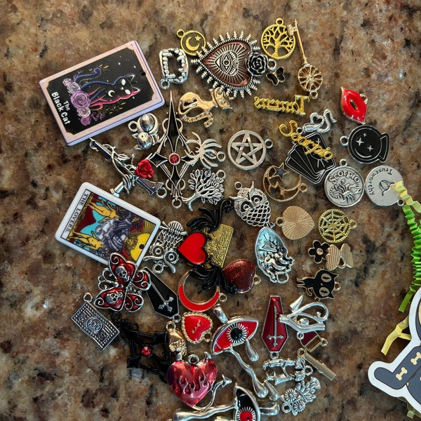 Charm Kit, Mystery Scoop, Charm Casting Scoop, Divination Tools - Etsy