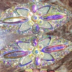 Assorted Set of 4 Pair of Cabochons/acrylic Centers/native | Etsy