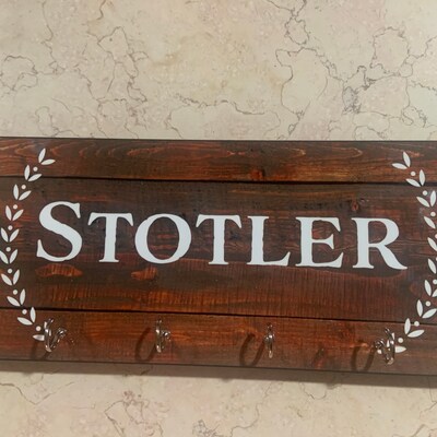 Rustic Key Holder for Wall, Personalized Key Rack, Modern Farmhouse ...