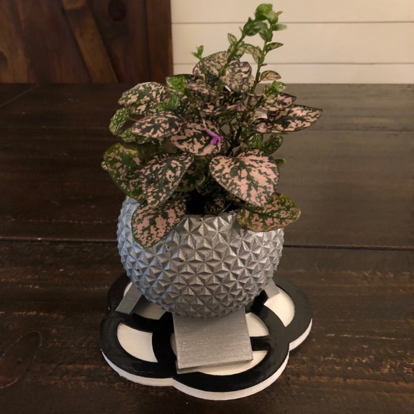EPCOT Spaceship Earth Planter ( Disney World Inspired Geometric Planter ...