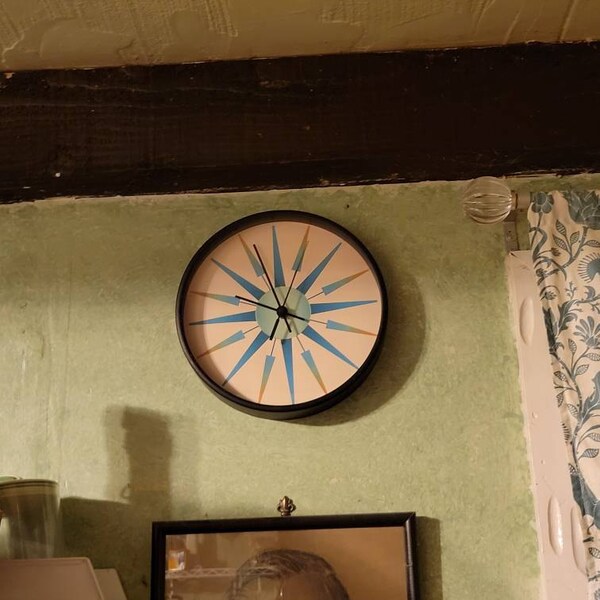 Mid Century Modern Starburst Clock Retro Atomic Starburst Wall Clock ...