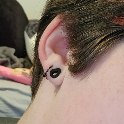 Black Alien Dropz Teardrop Ear Plugs Gauges Tunnels Soft Silicone ...