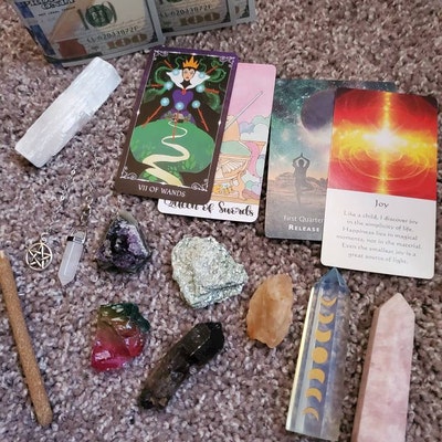 Crystal Box Obelisk Guaranteed Mystery Sage Smudge Clusters Obelisks ...