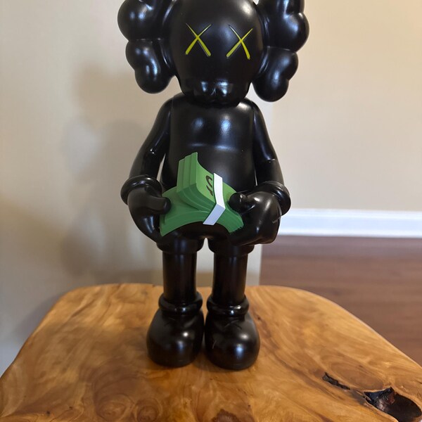 Inspired by KAWS Money Counting Statue - Modern Art Decor - Hypebeast ...