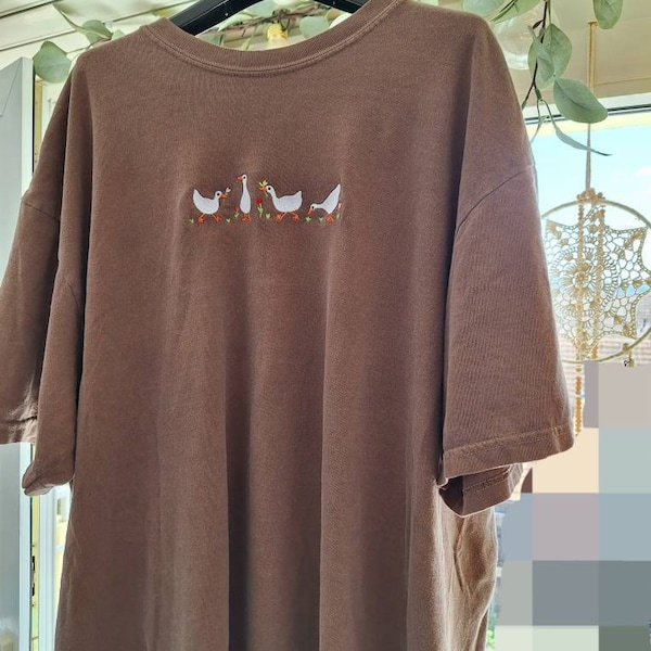 Embroidered Geese T-shirt - Etsy