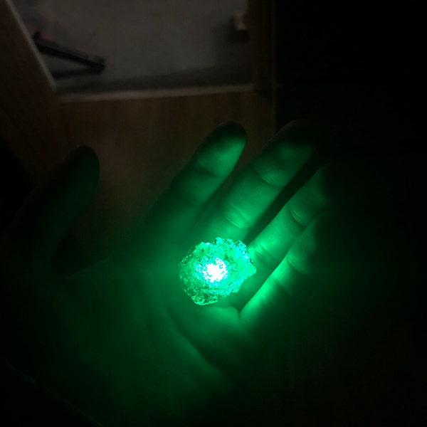 Green Time Stone - Raw Infinity Stones (INDIVIDUAL) - Infinity Gauntlet ...