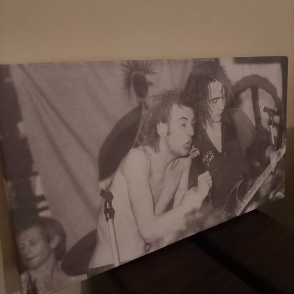 Discharge CAL All Over Print LOGO LIMITED - Etsy