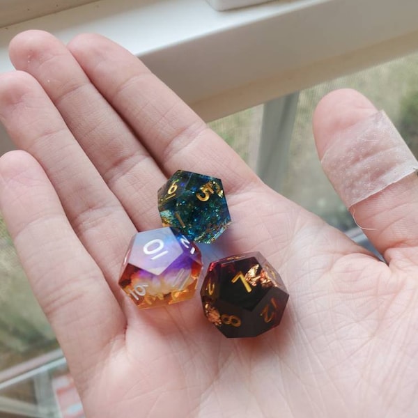 Sacred Flame - Blue Smoke With Gold Foil Handmade Resin Sharp Edge Dnd ...