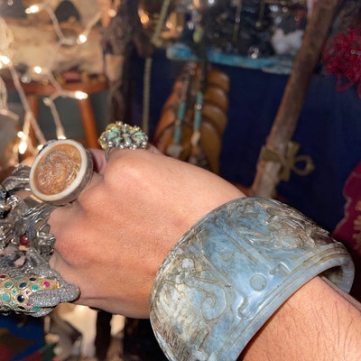 Victorian Daisy Sterling Silver Repoussé Vinaigrette Pendant - Etsy