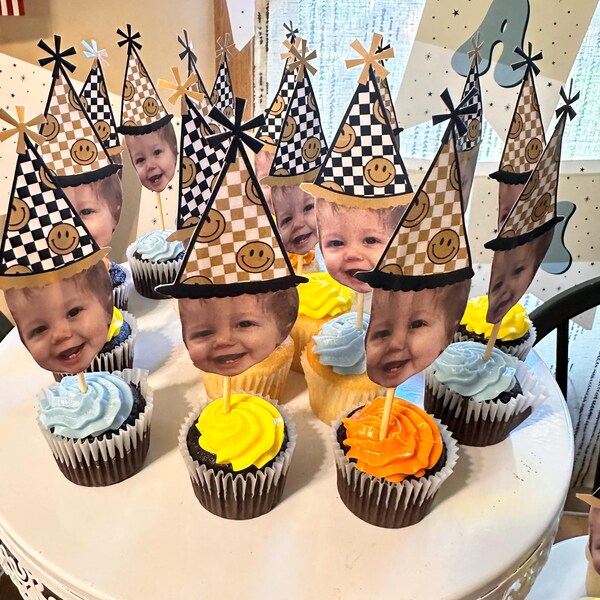 EDITABLE Happy Birthday 1 Cupcake Handprint Craft | Birthday Card ...