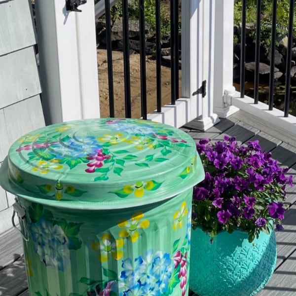 Hand Painted Trash/garbage Can - 20 Gallon Light Hunter Wash ...