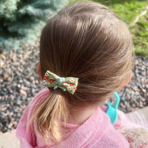 Toddler Hair Ties With Bows, Small Hair Ties, Tiny Hair Bows, Baby Hair ...