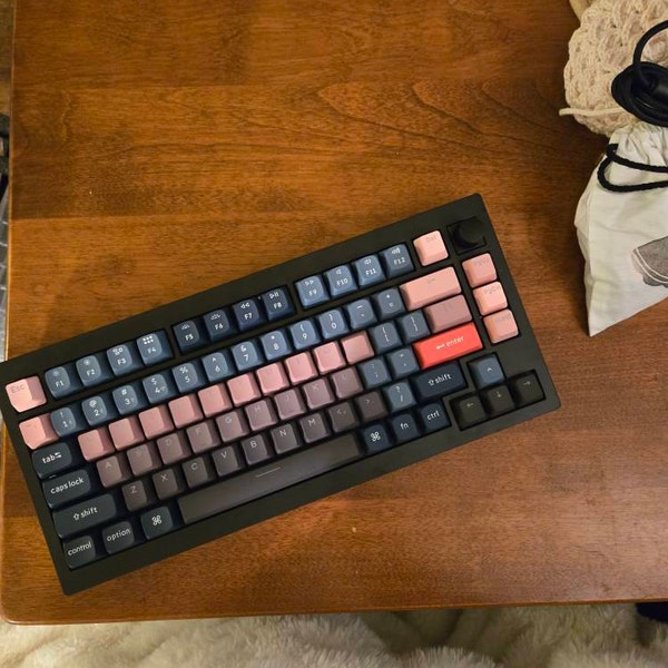 Gradient Black and Pink Keycap Set, OEM Profile, Shine-through, PBT ...
