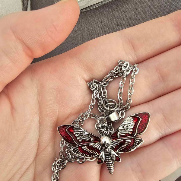 Blood Red Death Moth Head Hawkmoth Gothic Witchy Skull Pendant Silver ...