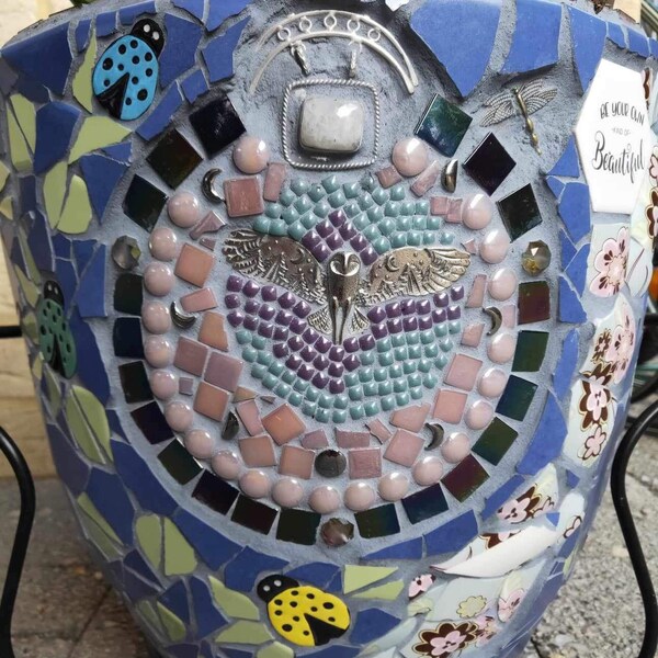 Ceramic Lace Bird, in Speckled Sage - Etsy