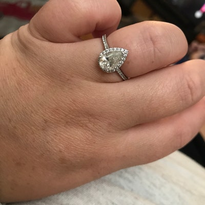 Teardrop Shaped Diamond Wedding Ring, 1.5ct 6x9mm Pear Moissanite Ring ...