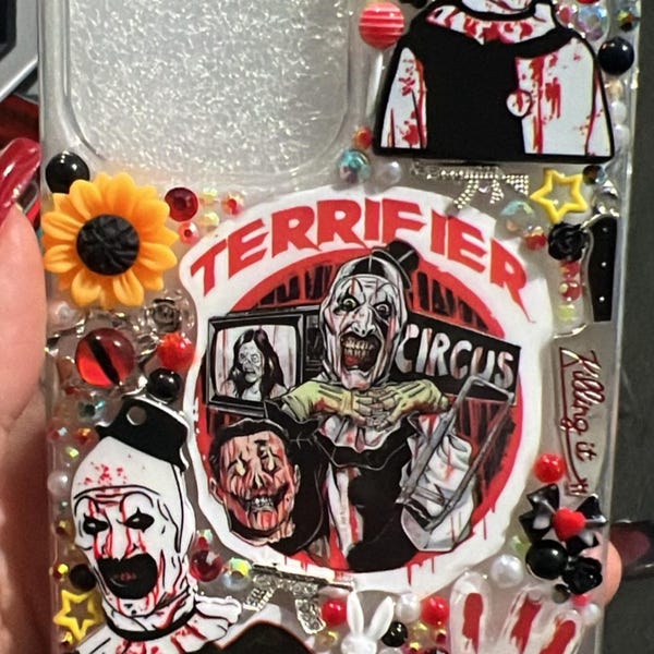 Horror Junk Case | iPhone Cases, Chucky, Ghostface, Terrifier,scary ...