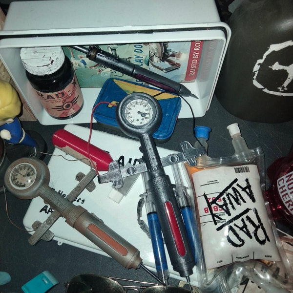 Fallout 4 Stimpak Prop/replica - Etsy