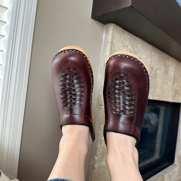 Clogs With Heel Strap, Swedish Clogs for Women and Men, Wooden Heels ...