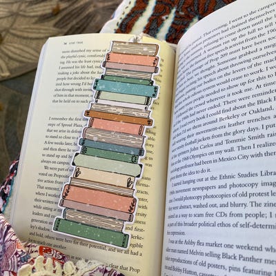 Bookmark Book Tracker, Book Stack, Double Sided, 30/42 Books to Fill in ...