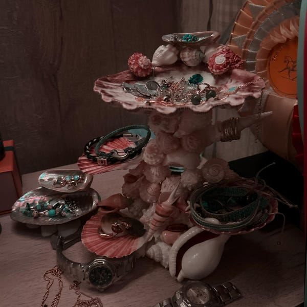 CORAL - Shell Jewelry Holder - Jewellery Display- Beach and Ocean ...