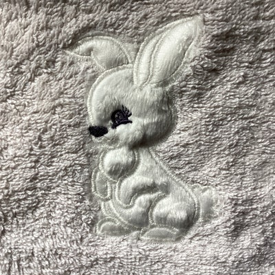 Rabbit Applique Design 9 Sizes Included.machine Embroidery Design ...