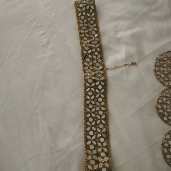 Beautiful Narrow Gold Mirror Trim Vine, Glamourous Sari Trim, Indian Dupatta Lace, DIY Sewing ...