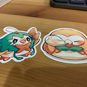 Rowlet Cosplaying as Decidueye Matte Vinyl Sticker - Etsy