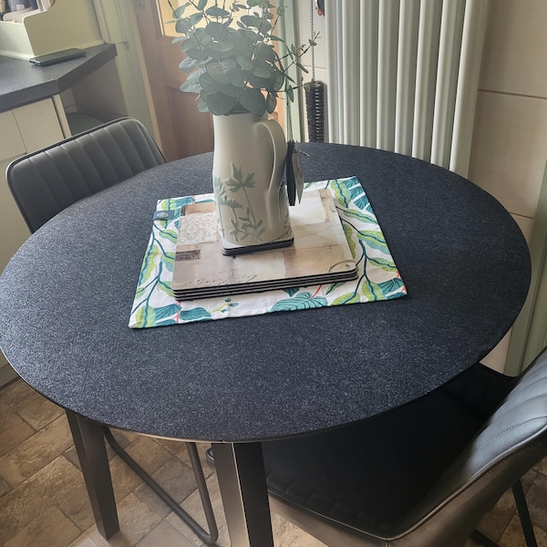 Large Round Pad/ Felt Table Cover/ Customizable Sizing - Etsy
