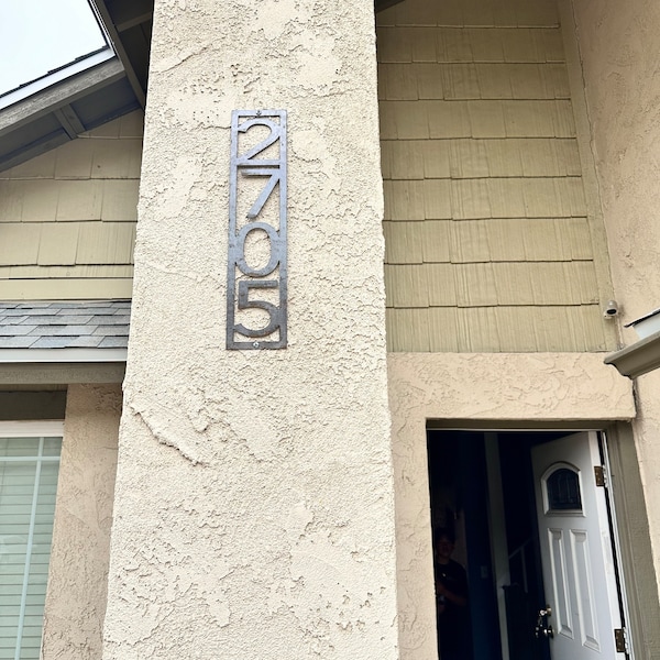 Modern Vertical Metal House Number Sign | Vertical Framed House Numbers ...