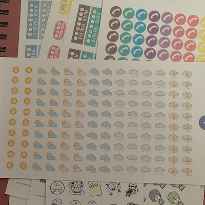 Doodle Emoticon Stickers Emoticon Round Stickers Face Emoticon Stickers ...