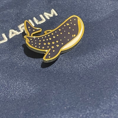Whale Shark Pin, Ocean Lover, Hard Enamel Pin, Whale Lovers, Diver Gift ...