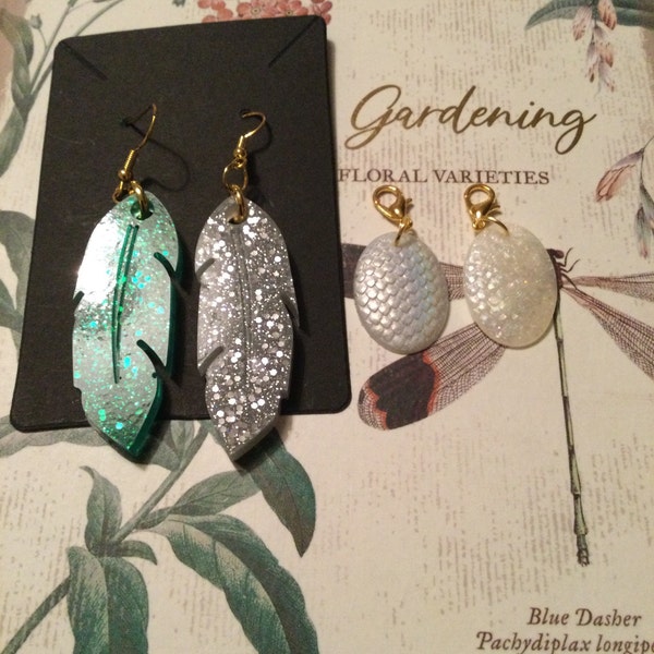 Antiquated Bronze Steampunk Alice in Wonderland Safety Pins for Scarf ...