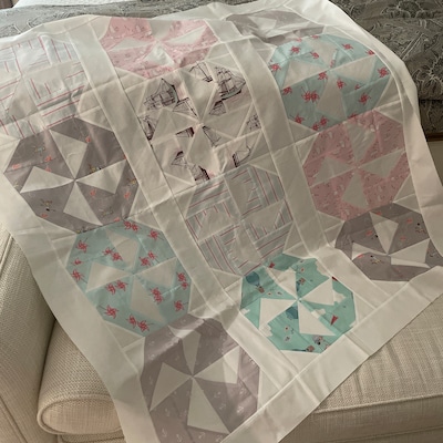 Riley Blake Neverland Portraits Peter Pan White Fabric 100% Cotton Fat ...