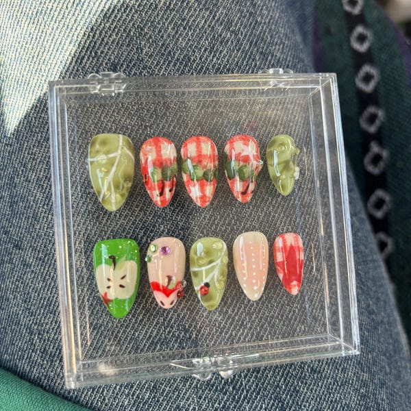 Jolyne Kujo Nails//press on Nails//cute Nails//anime Nails //JJBA Nails ...