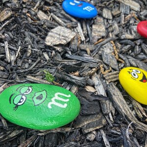Set of 5 Pac Man & Ghosts Hand Painted Rocks - Etsy
