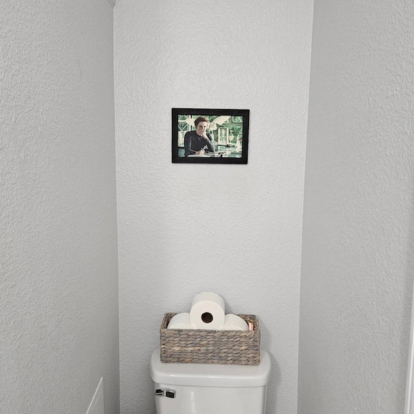 Funny Bathroom Poster, Edward Smell Stinky Face Poster - Etsy