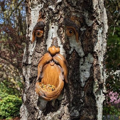 Tree Faces Garden Decor tree Hugger Bird Feeder Yard Art Gift for Dad ...