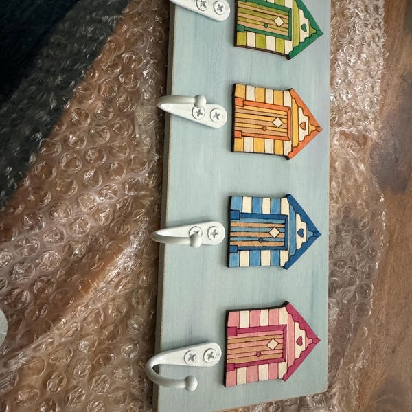 Wooden Beach Hut Hook Rack Plaque Ideal for Keys Leads Bags Etc Coastal ...