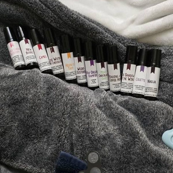 CAMEO / Black Currant Rose Ginger Plum Geranium & Vanilla Musk / Book ...