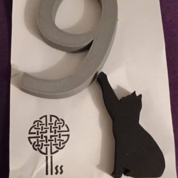 House Wall Plaques UK | Luxe A4 | Sleek Address Signs | Modern Acrylic ...