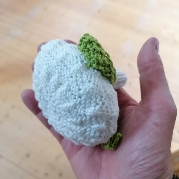 Crochet Onion Ring - Red and White, Pretend Play, Fake Food, Crochet ...