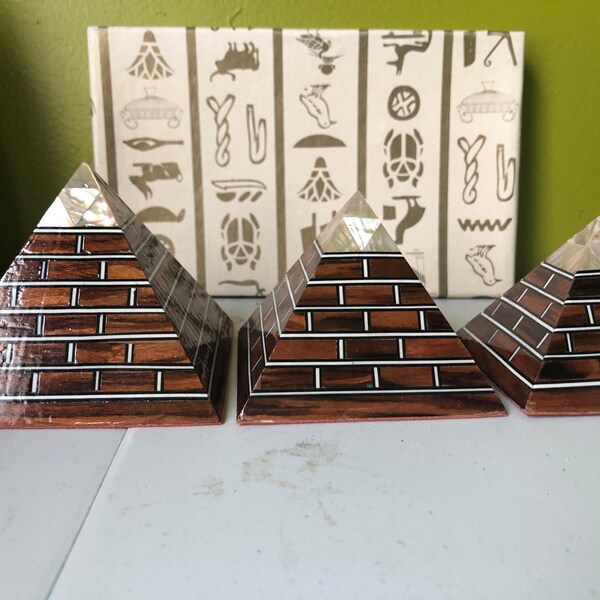 Small Egyptian Wooden Pyramid Set Inlaid Pau Shell Brown 3 Pieces 2.25 ...
