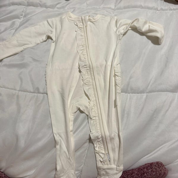 Baby Girl Going Home Cranberry Outfit Zipper Sleeper Newborn Fushia ...