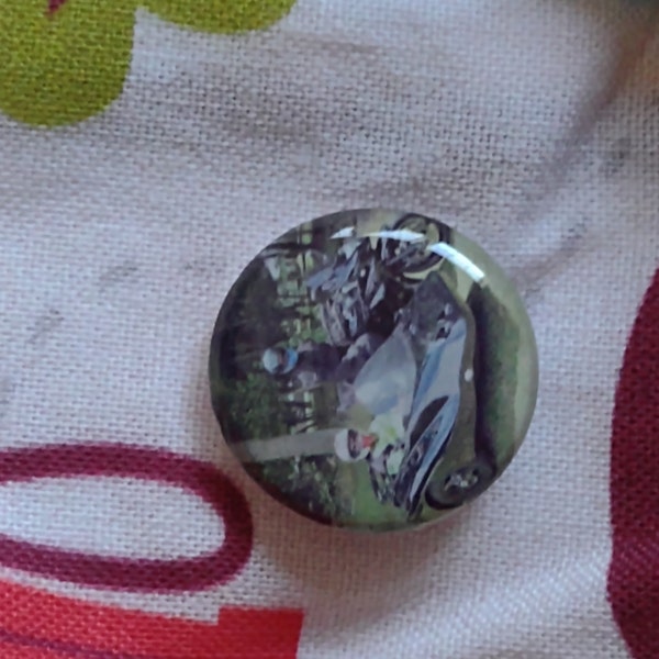 7 Honey Bee Buttons. Assorted Bee and Honey Themed Buttons. - Etsy Canada